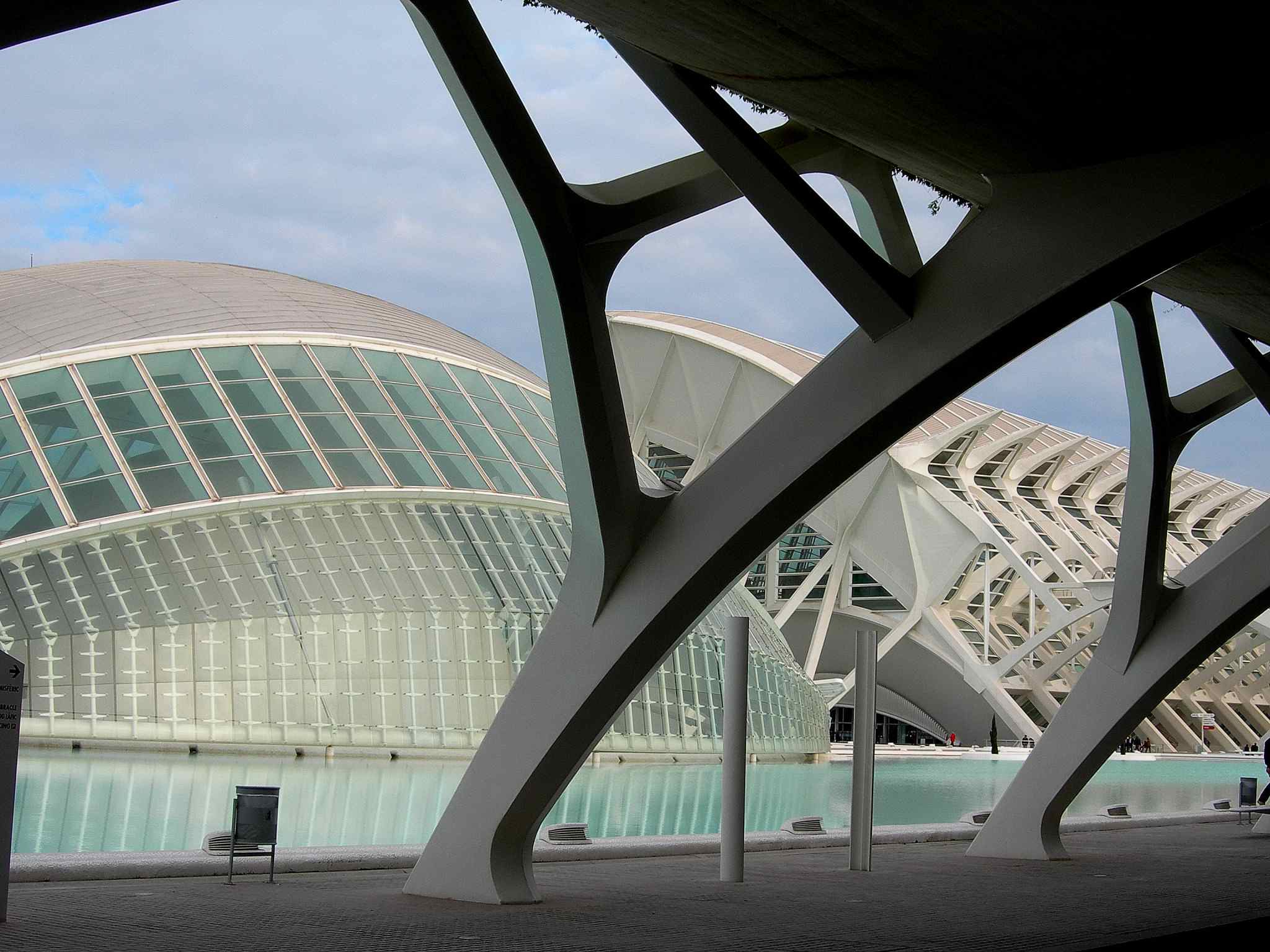 Sanford Bredine Calatrava Abstract | Old Town Triangle Association